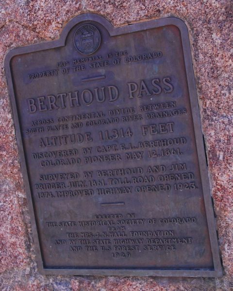 Berthoud Pass Along the Continental Divide – Arapaho National Forest ...