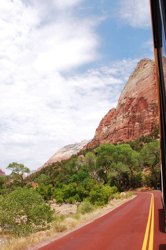 Zion Canyon Shuttle Bus – Zion National Park – Springdale, Utah – 07/04 ...
