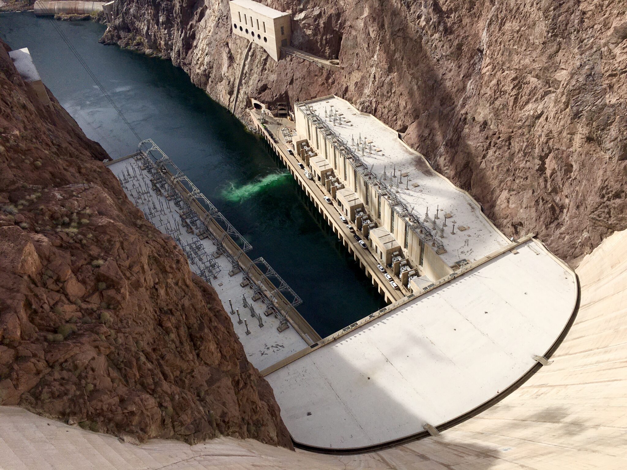 Walking Across Hoover Dam – Hoover Dam, Nevada – 12/06/2019 – SPG ...