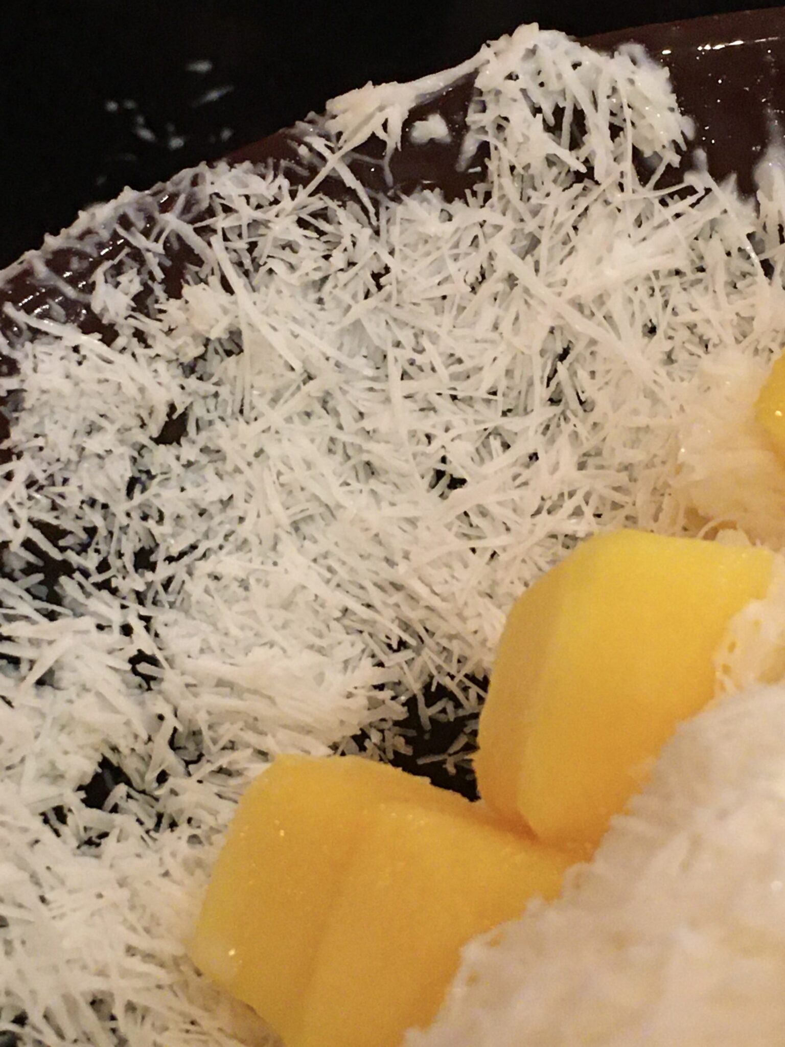 Mango Snow Flower Bingsu at Little Bean Cafe – Koreatown Galleria – Los ...