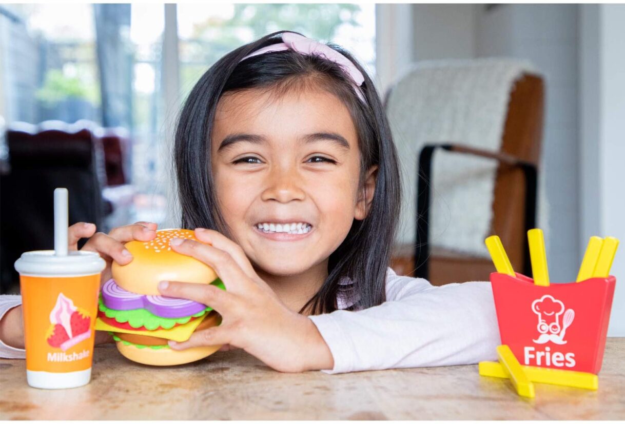 Creative Play Kitchen Fun: New Classic Toys Wooden Pretend Play Fast ...