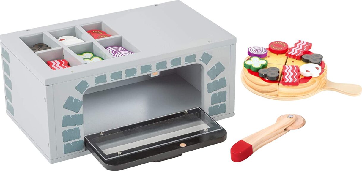 Brain Food: Pretend Pizzeria – Small Foot Wooden Toys Pizza Oven Play ...