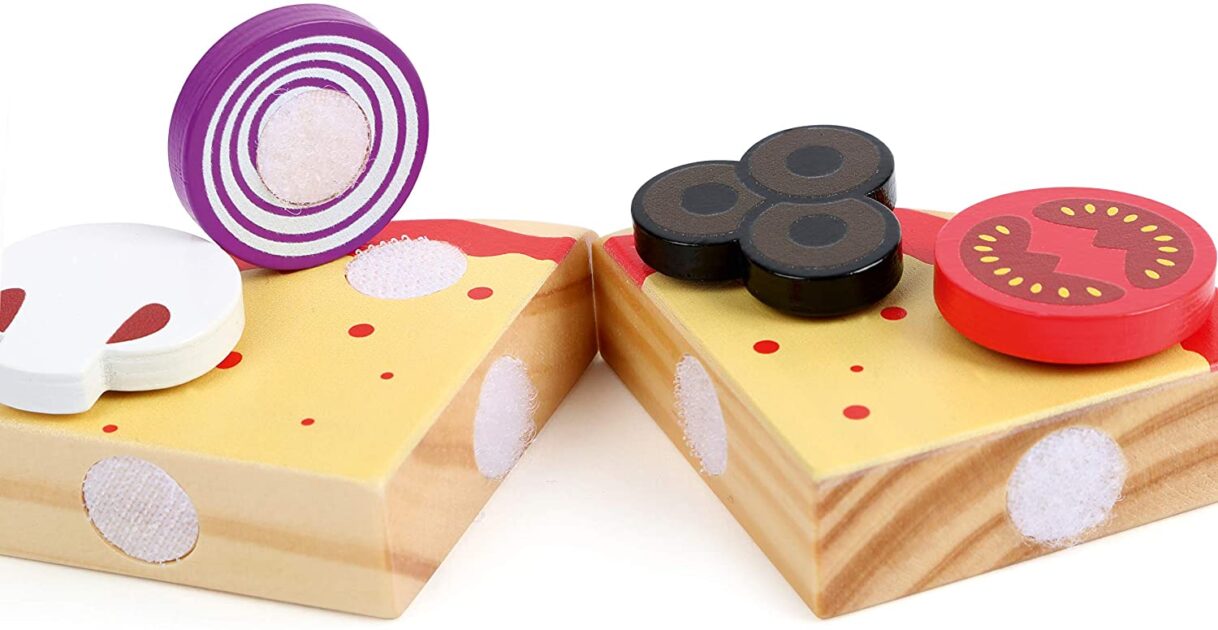 Brain Food: Pretend Pizzeria – Small Foot Wooden Toys Pizza Oven Play ...