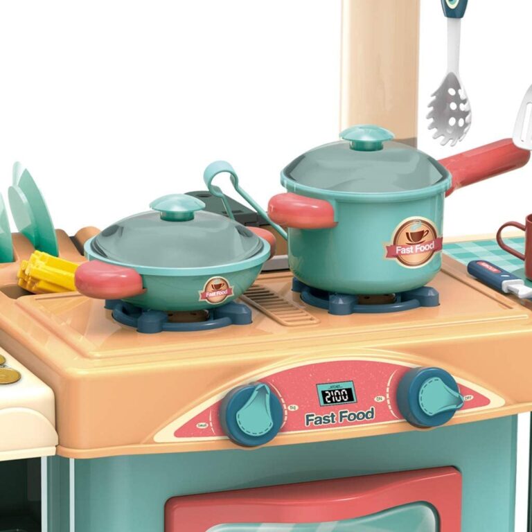 Hip Kids Food, Farm, and Fun: KIDTOY Mini Kitchen Fast Food Truck ...