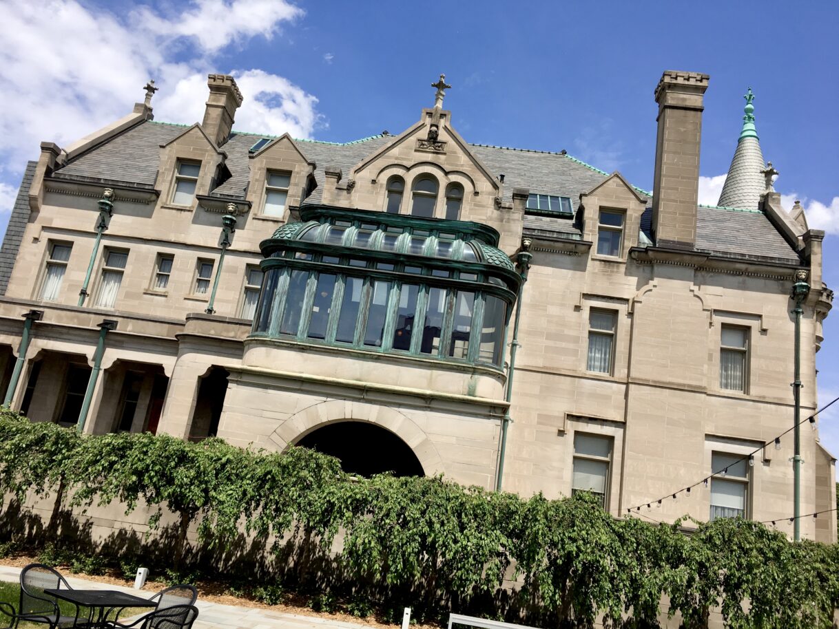 Inside the Turnblad Mansion at the American Swedish Institute ...