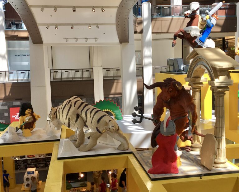 Mall of America: Epic Larger-Than-Life LEGO Adventure Awaits at The ...