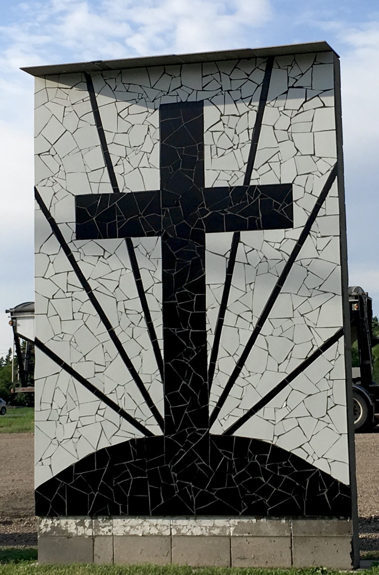 A Few Side-of-the Road Tidbits – Langenburg, Saskatchewan – 06/05/2018 ...